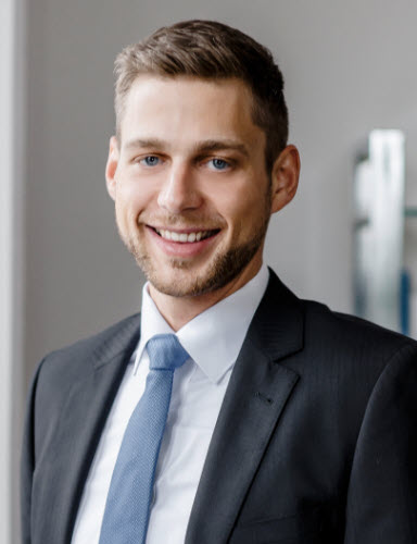 Dr. Holger Hiss | 昆鹰诉讼律师 – 美国昆鹰律师事务所